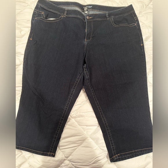Lane Bryant | Shorts | Lane Bryant Capris | Poshmark